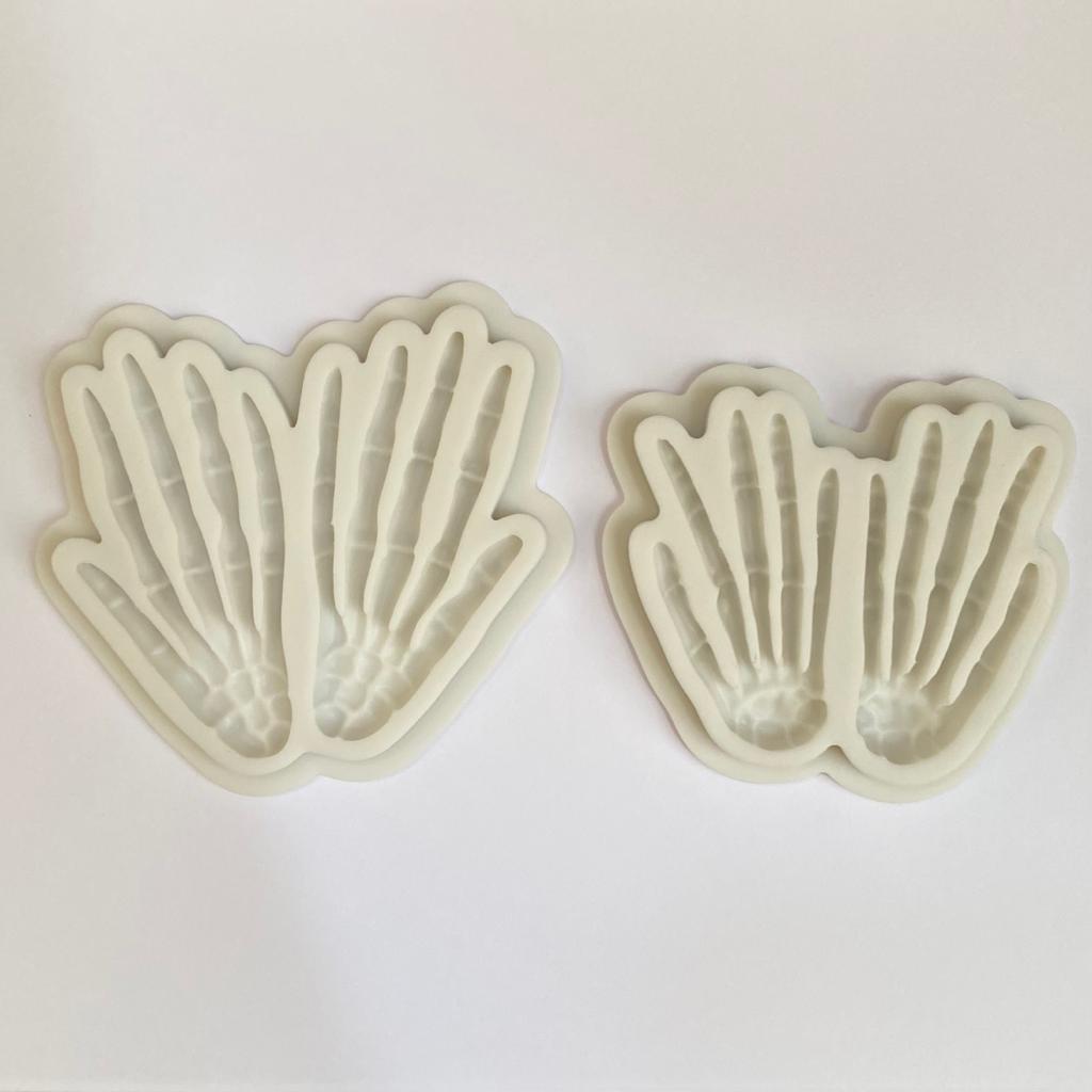SKELETON HANDS MOLD | Shapem